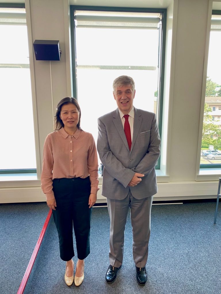 Guest Speaker Session with Consul General CHEN Yun: Exploring China & Sino-Swiss Relations | SBS ...